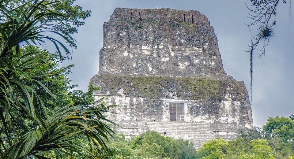 Tikal in Guatemala: Maya-Tempel im Dschungel